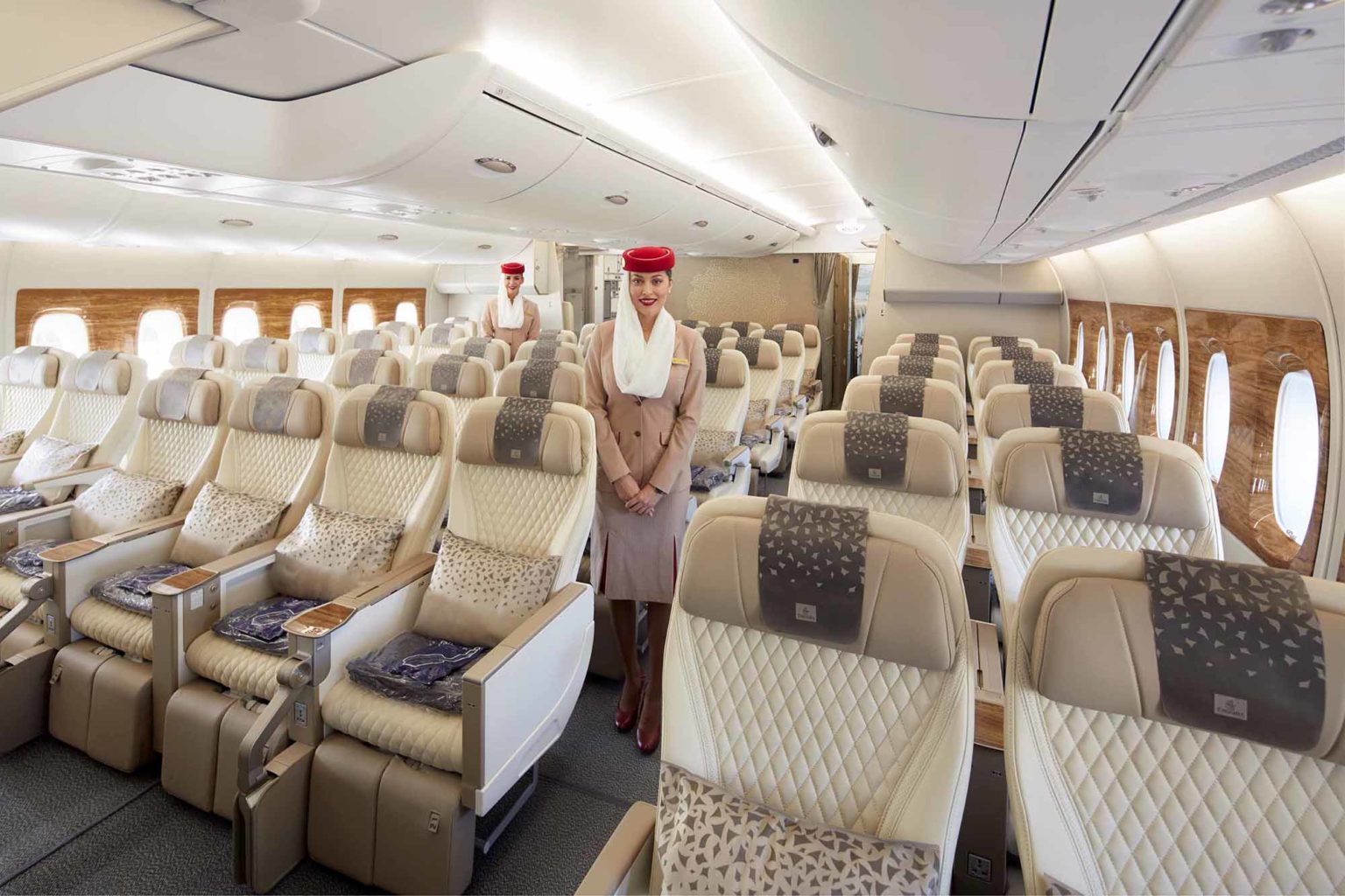 Sitzplatzangebot und Service in den Emirates-Flugzeugen 2026