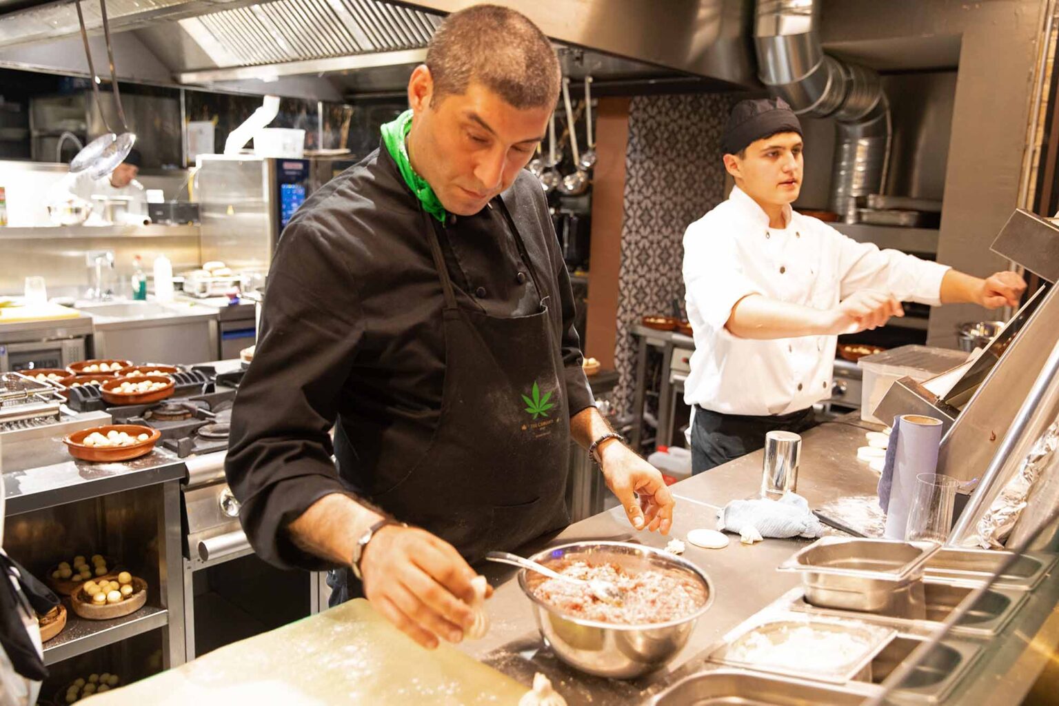 SUPRA: Georgische Urban-Cuisine – Genuss und Kultur